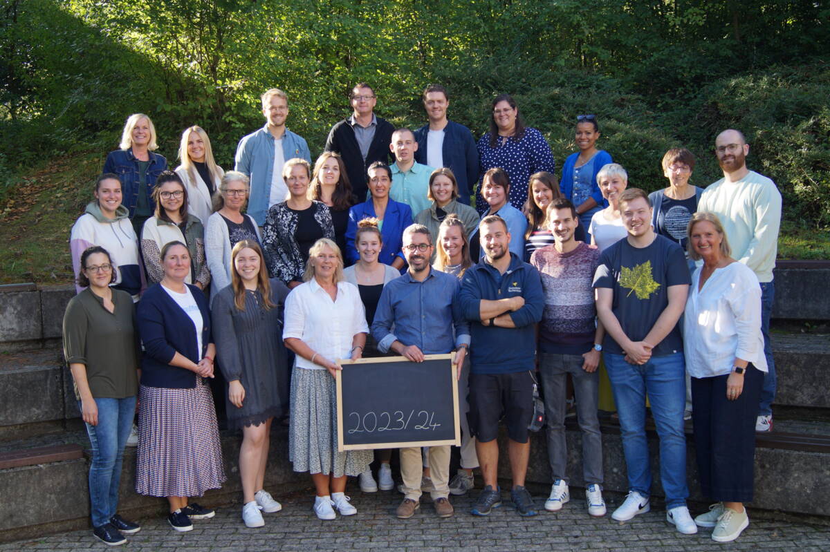 Kollegium Unsere Schulfamilie Mittelschule Taufkirchen Kollegium Unsere Schulfamilie Mittelschule Taufkirchen